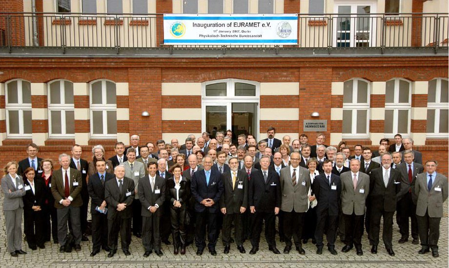Evolution of cooperation in metrology in Europe. 10 years of EURAMET ...